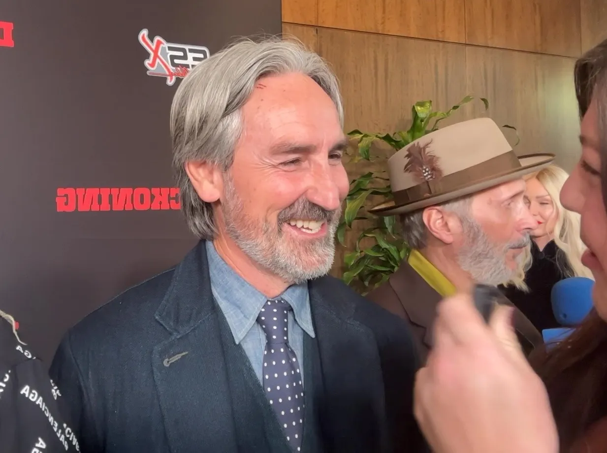 PICKING MARRIAGE? American Pickers star Mike Wolfe’s rapid three-word ...